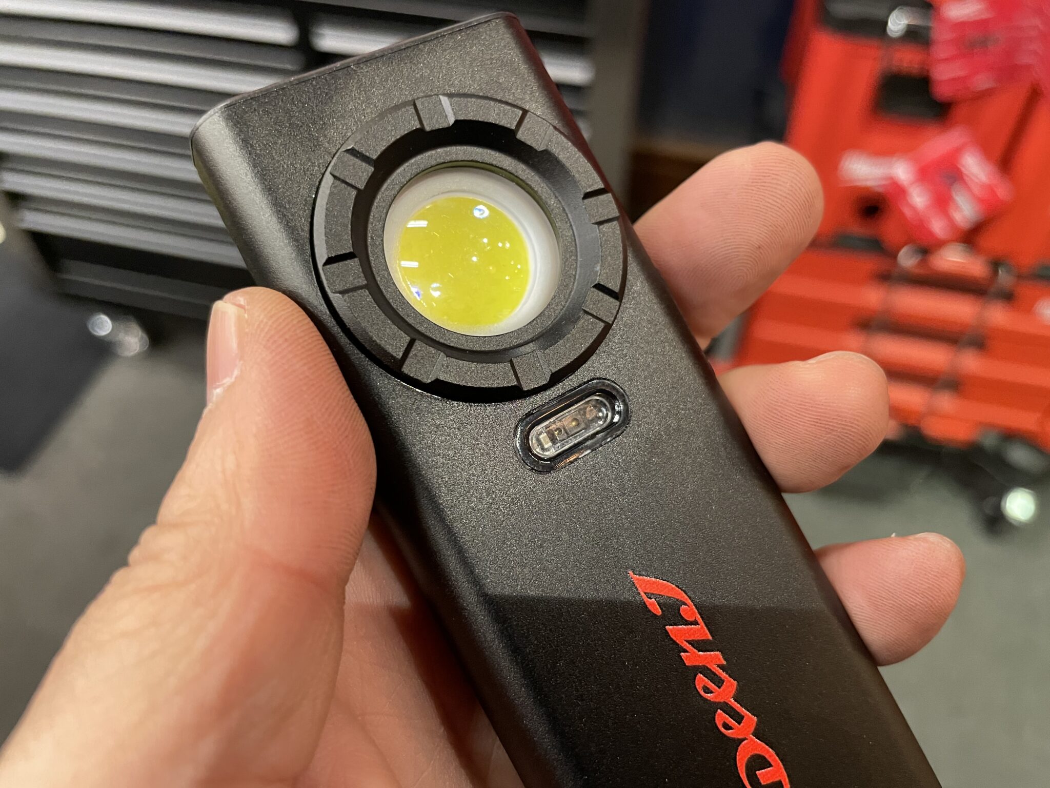 DEEN.JのLEDライトの新商品が入荷！その2 - ★工具屋てっちゃんの工具ブログ！