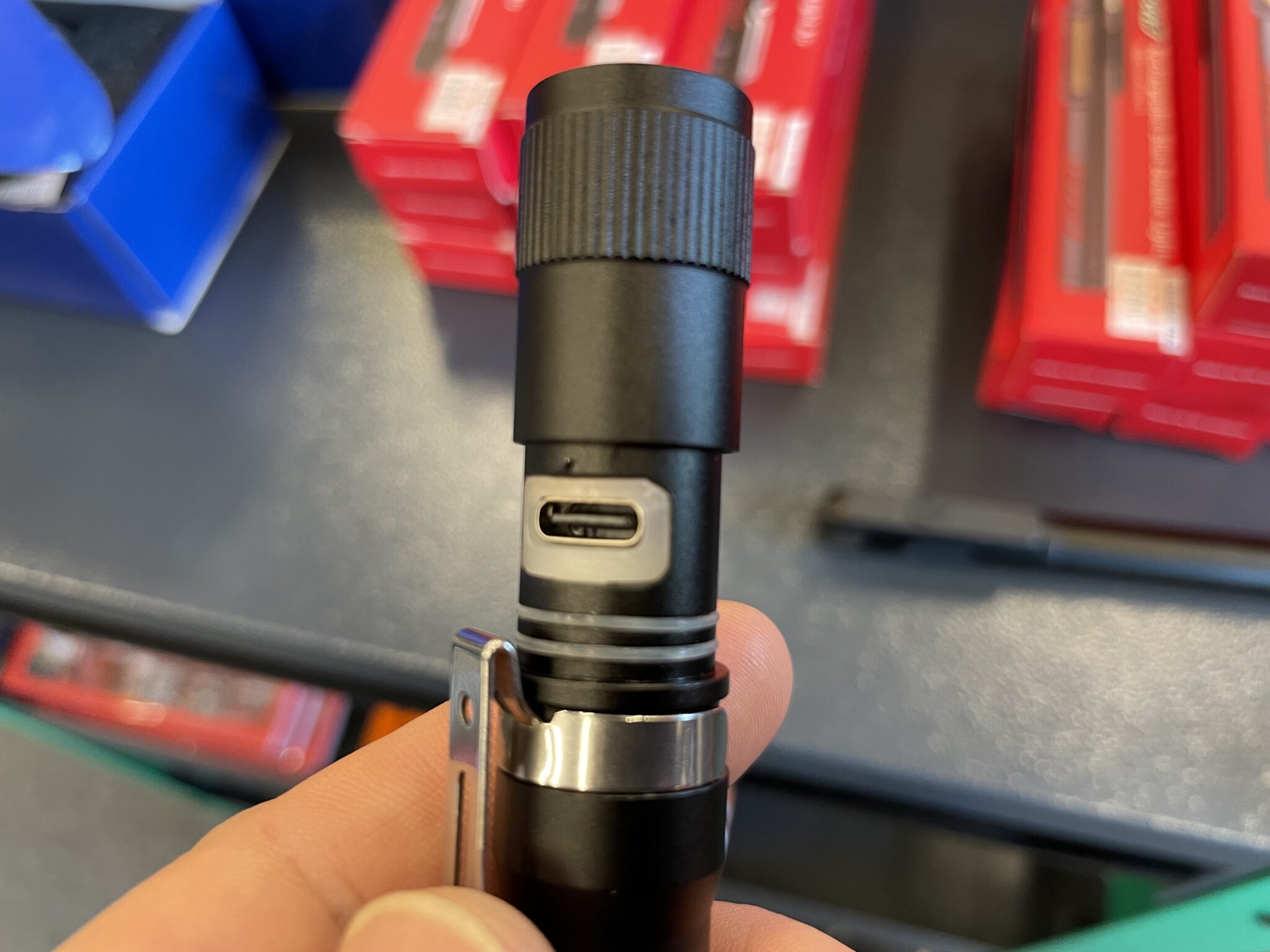 DEEN.JのLEDライトが3種類新発売！ - ★工具屋てっちゃんの工具ブログ！